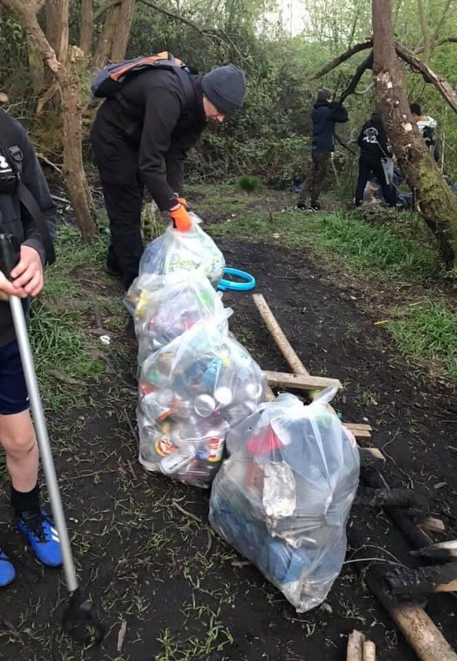 Team Wilder Litter Picking | Avon Wildlife Trust